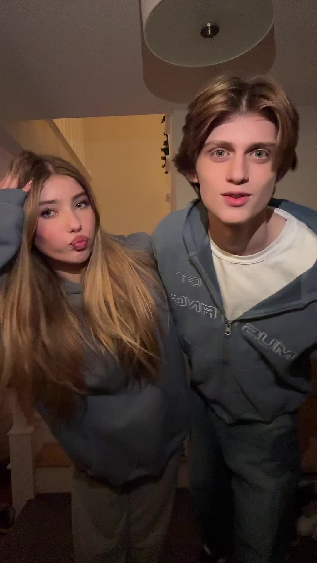 ROCK SQUAD (@rocksquadofficial) - Urlebird