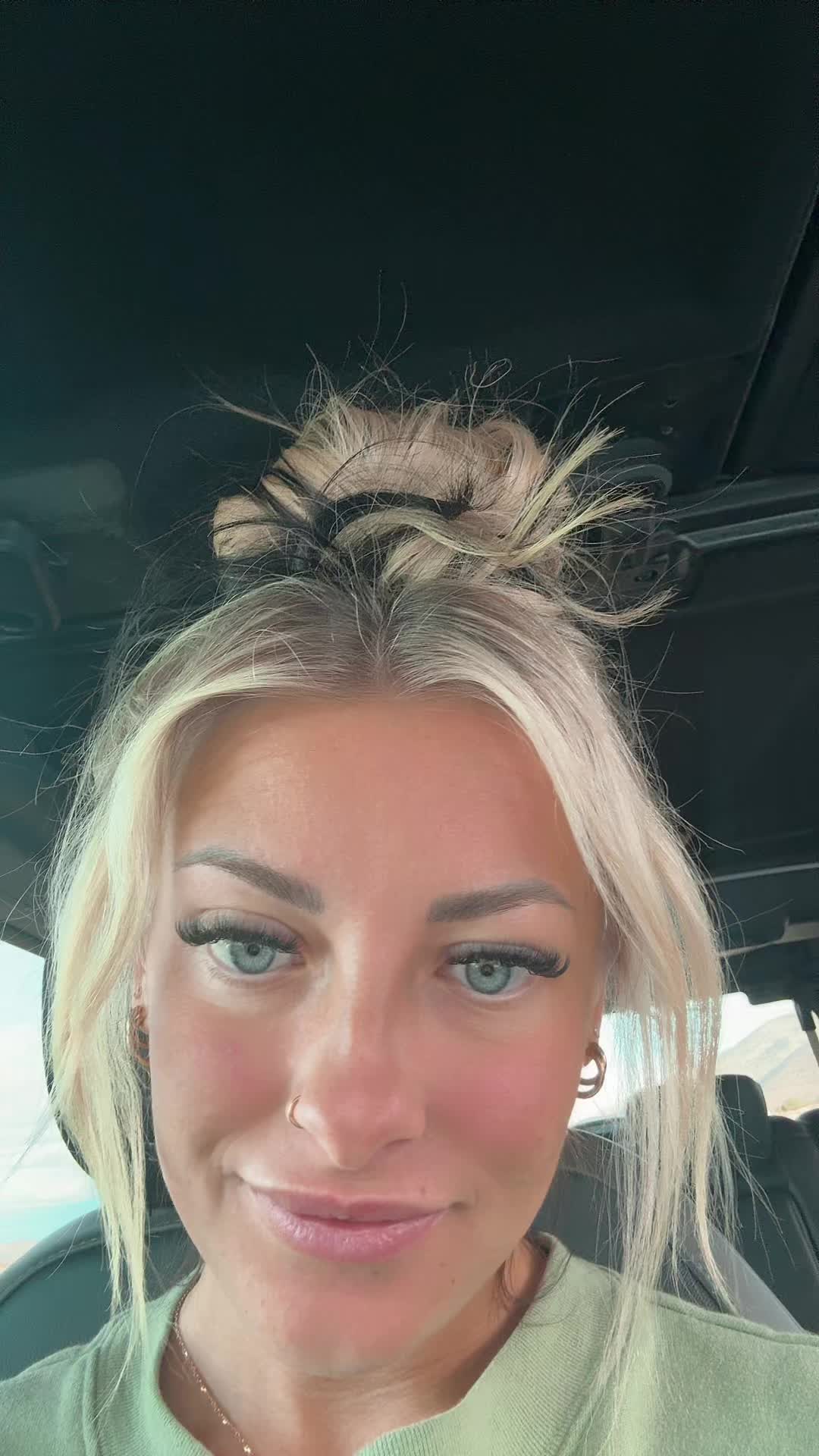 zonamaeee (@zonamaeee) - Urlebird