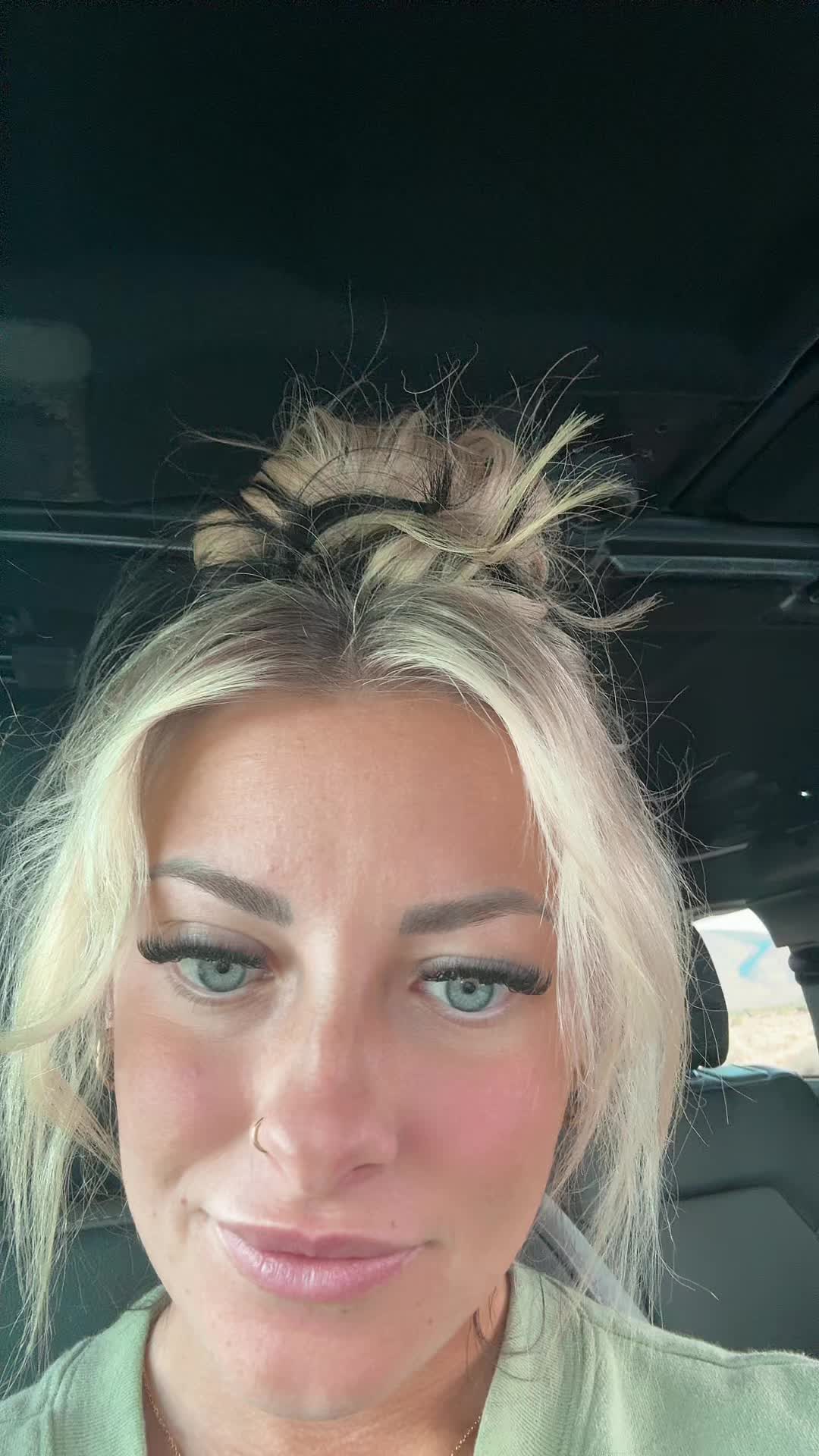 zonamaeee (@zonamaeee) - Urlebird