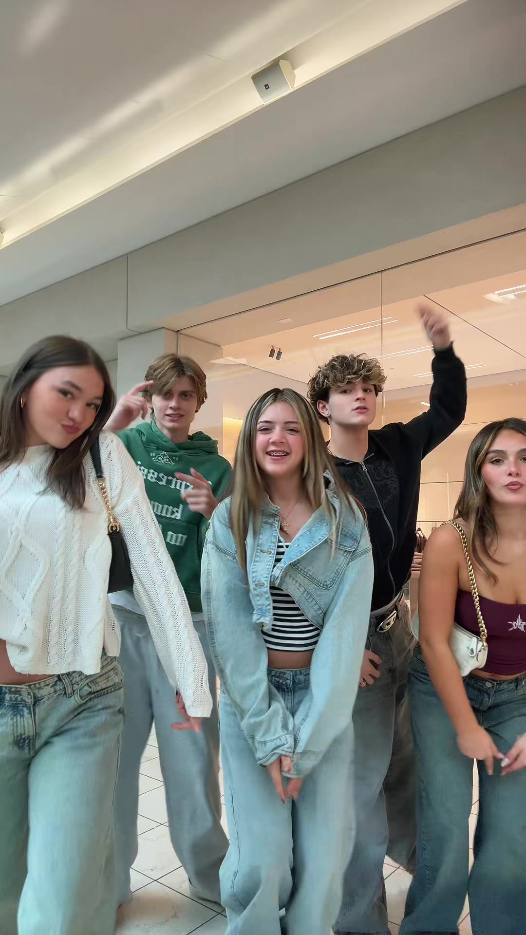 ROCK SQUAD (@rocksquadofficial) - Urlebird