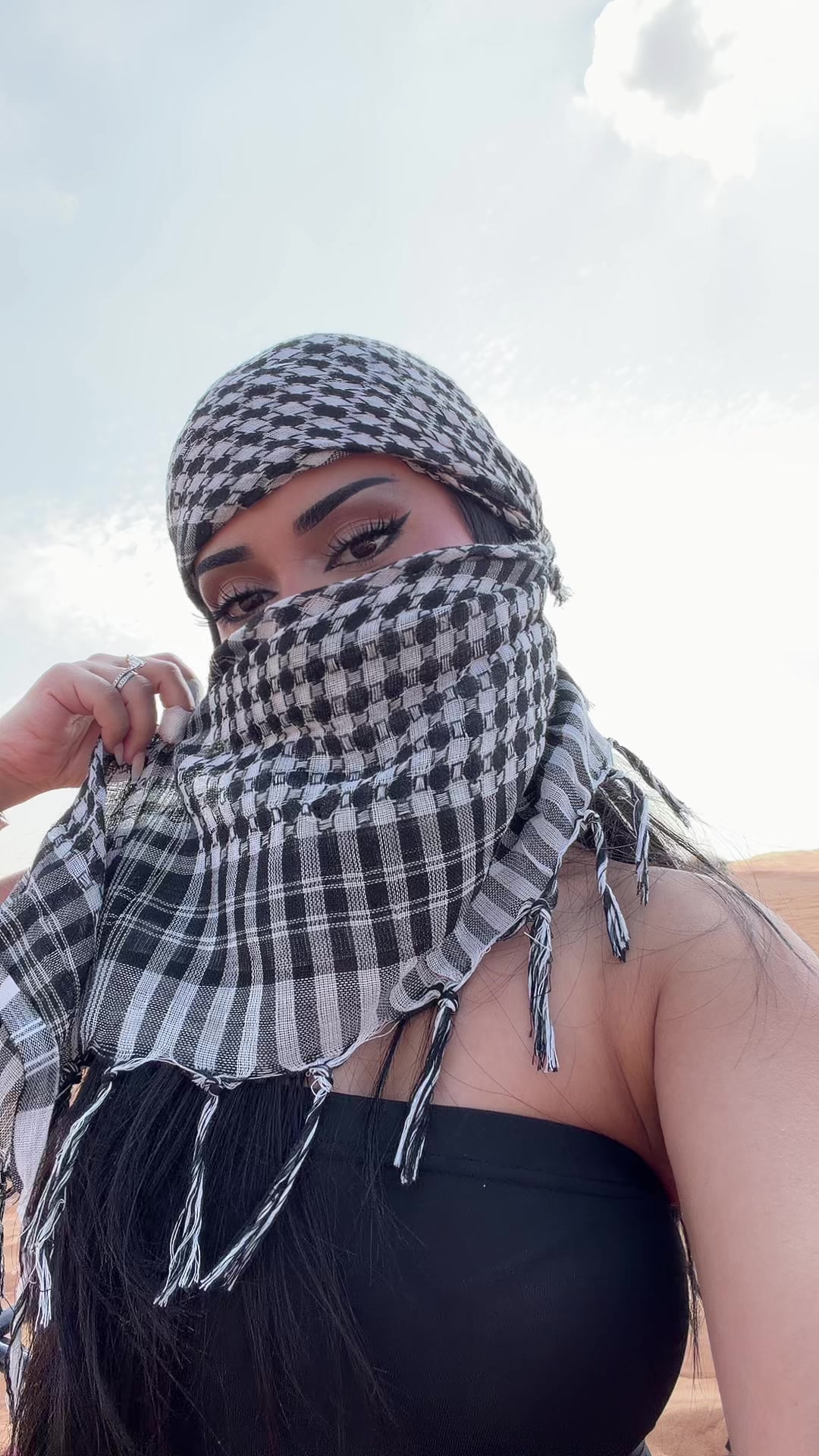Surija Wahabi (@surijawhb) - Urlebird
