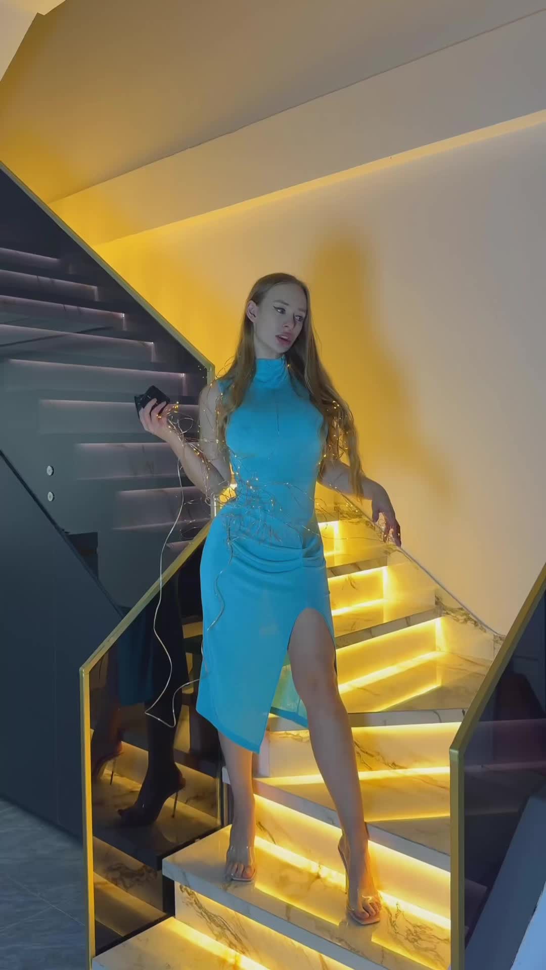 Alonemimi (@alonemimi8) - Urlebird