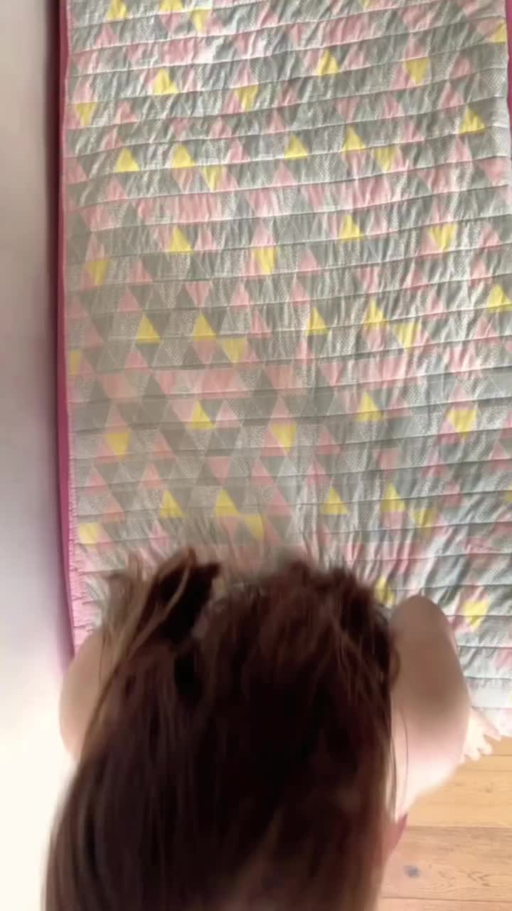 Emily Emika (@emiilyemika) - Urlebird