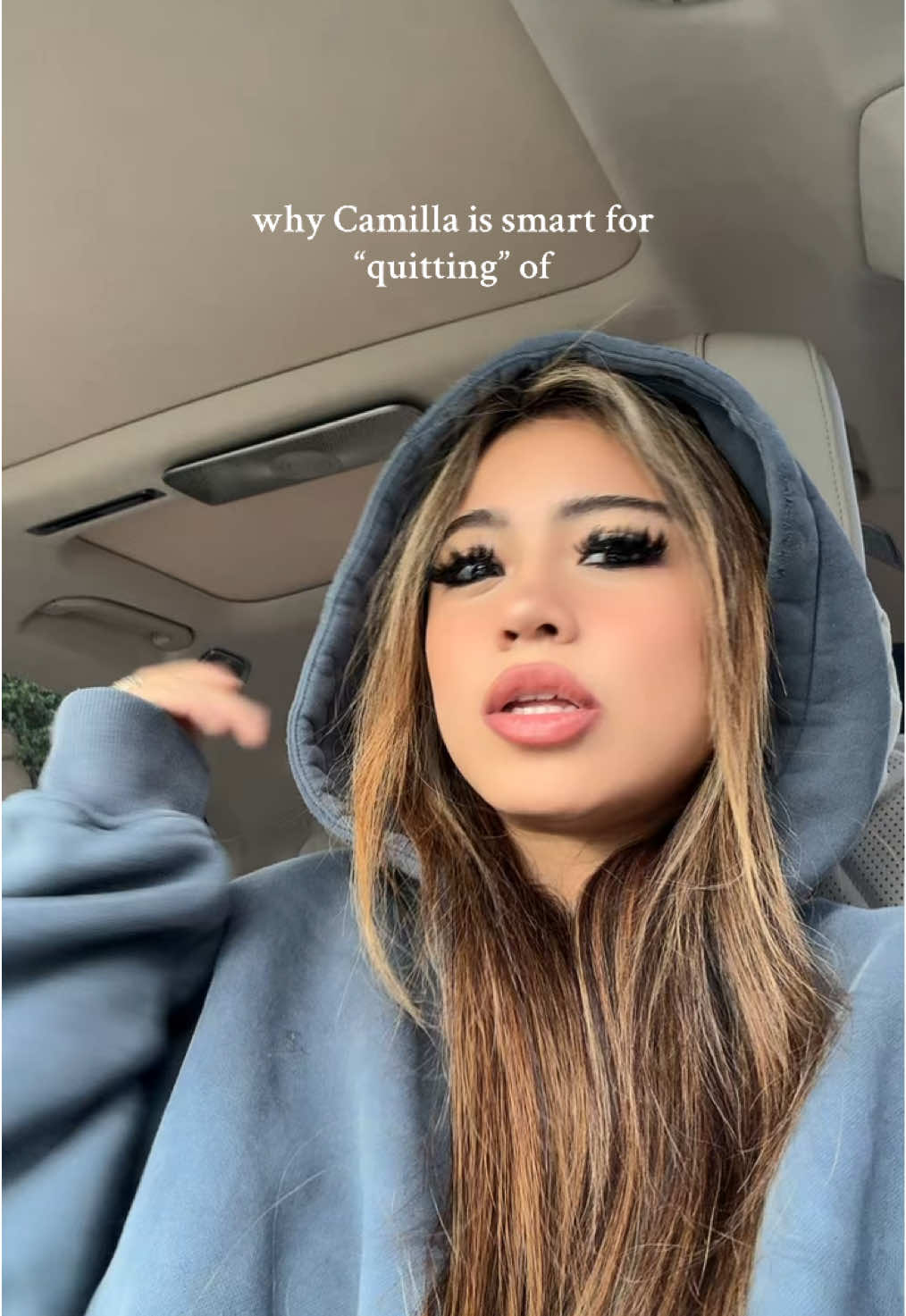 Sophia (@phia.liz) - Urlebird