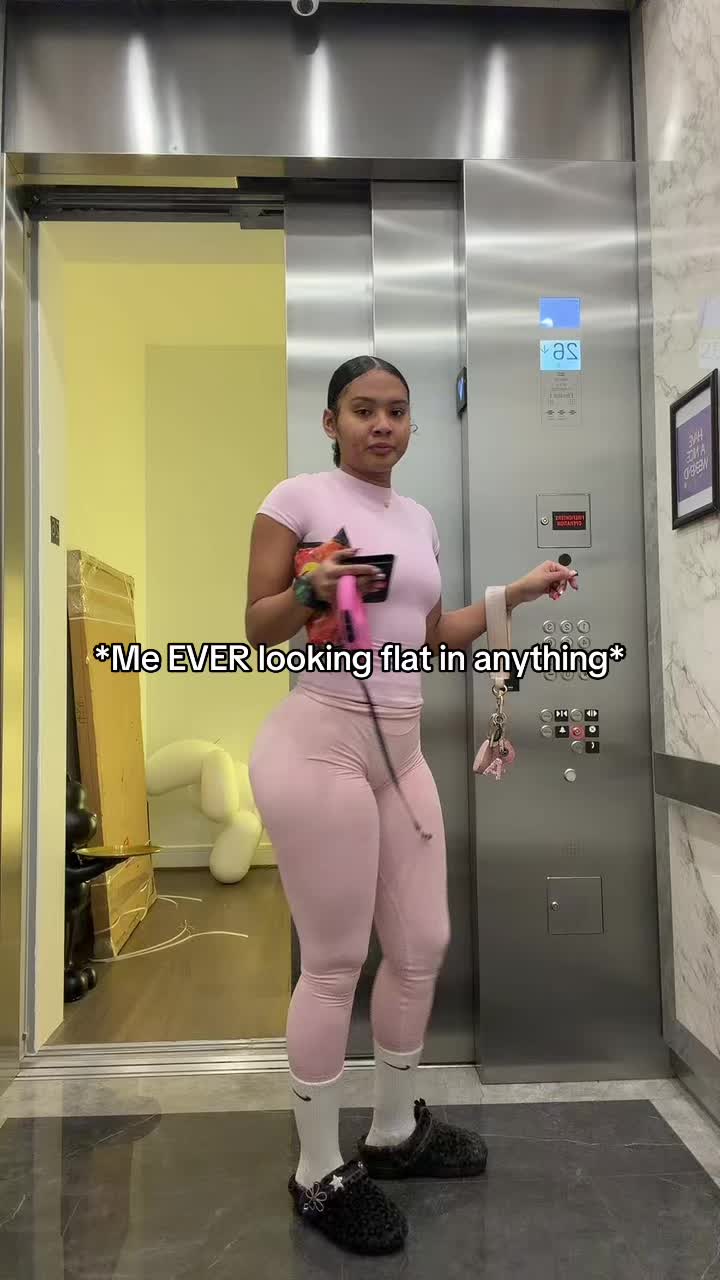 Ayla🫦 (@miss.aylathegoddess) - Urlebird