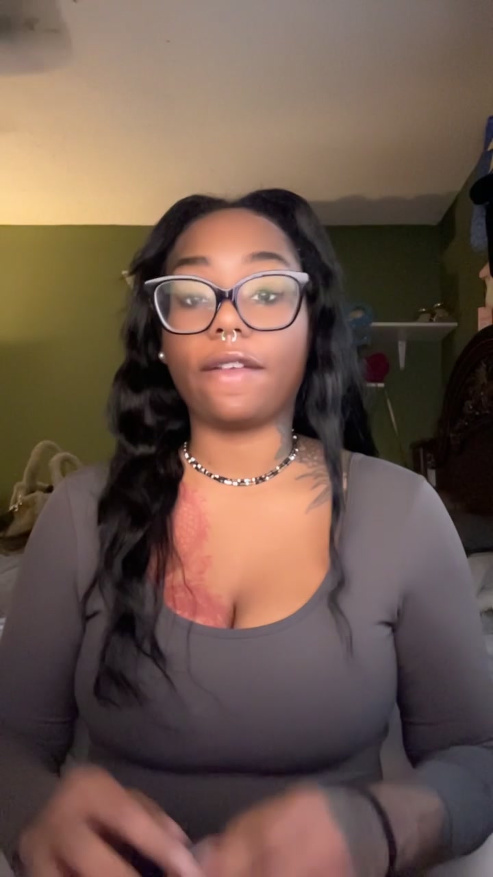 Shawnna Jonnell (@shawnnajonnell) - Urlebird