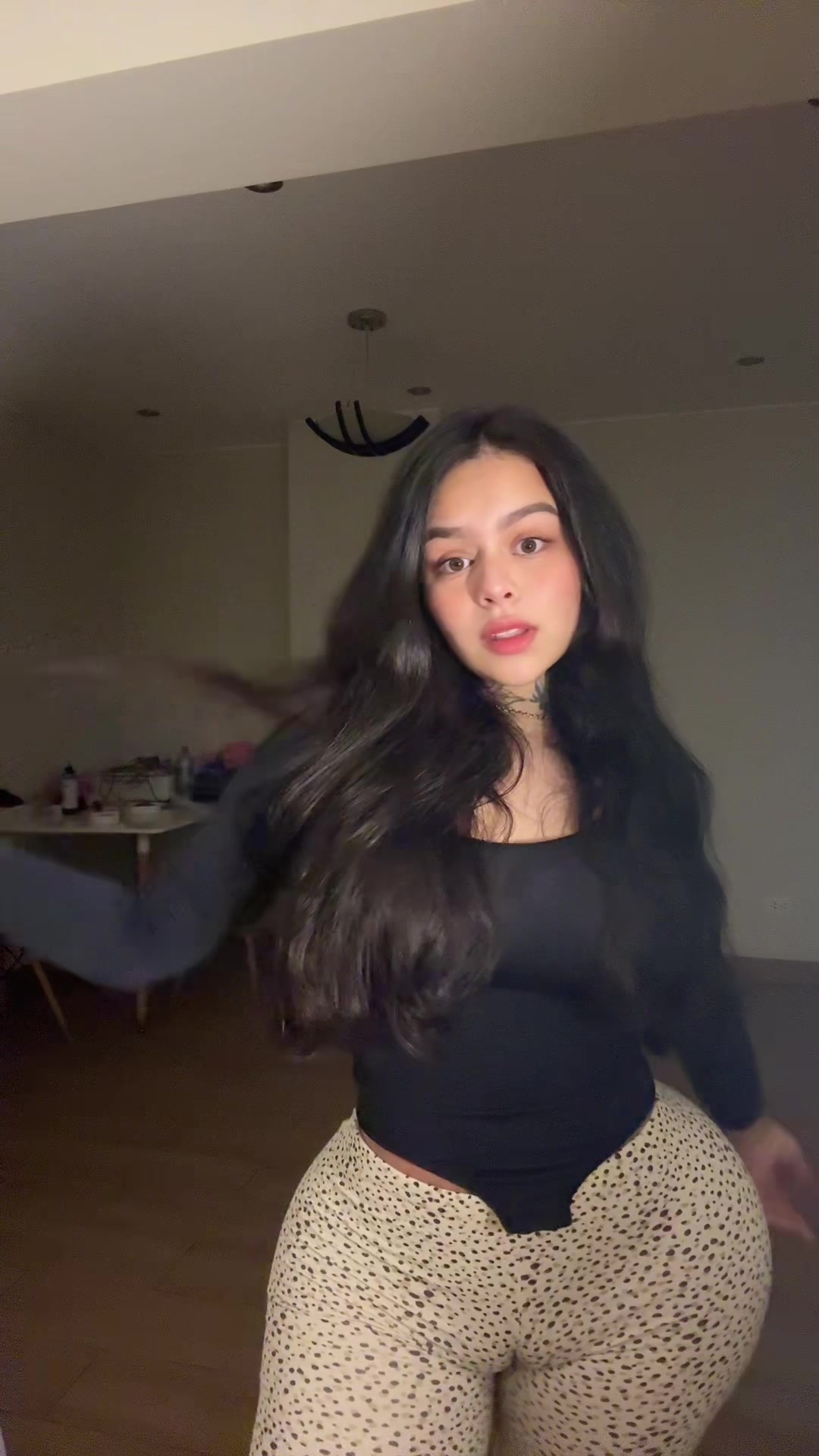 Victoria Hernández (@victoriahjt) - Urlebird