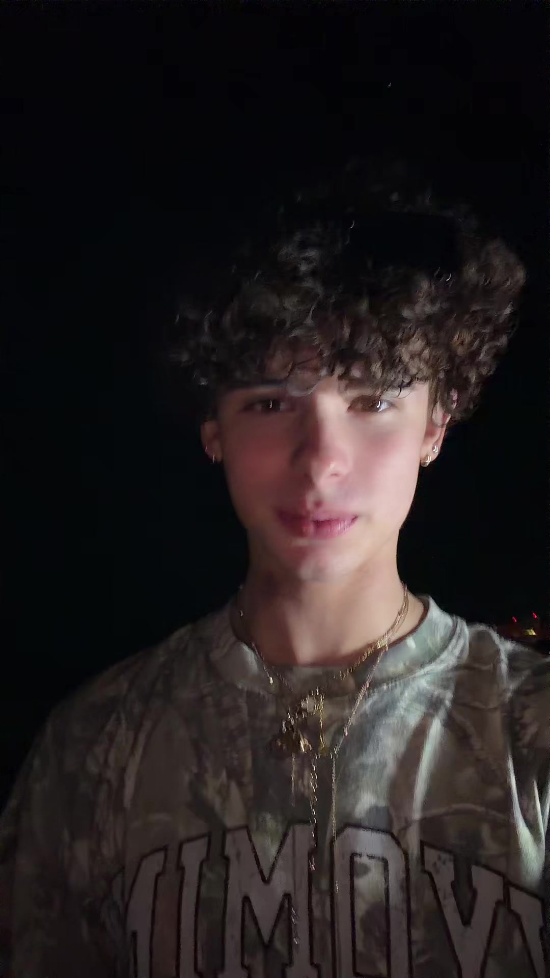 benny (@bensonsecretacc) - Urlebird