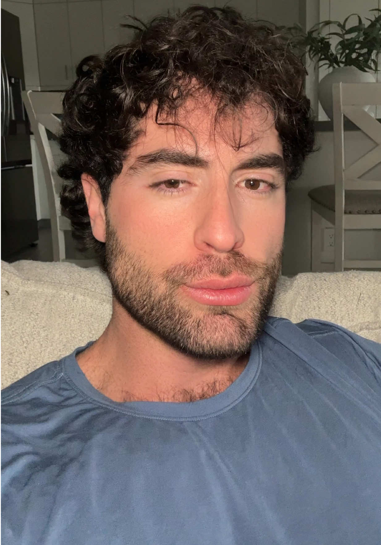 Ruggery Valdivia (@roy3tetiktok) - Urlebird