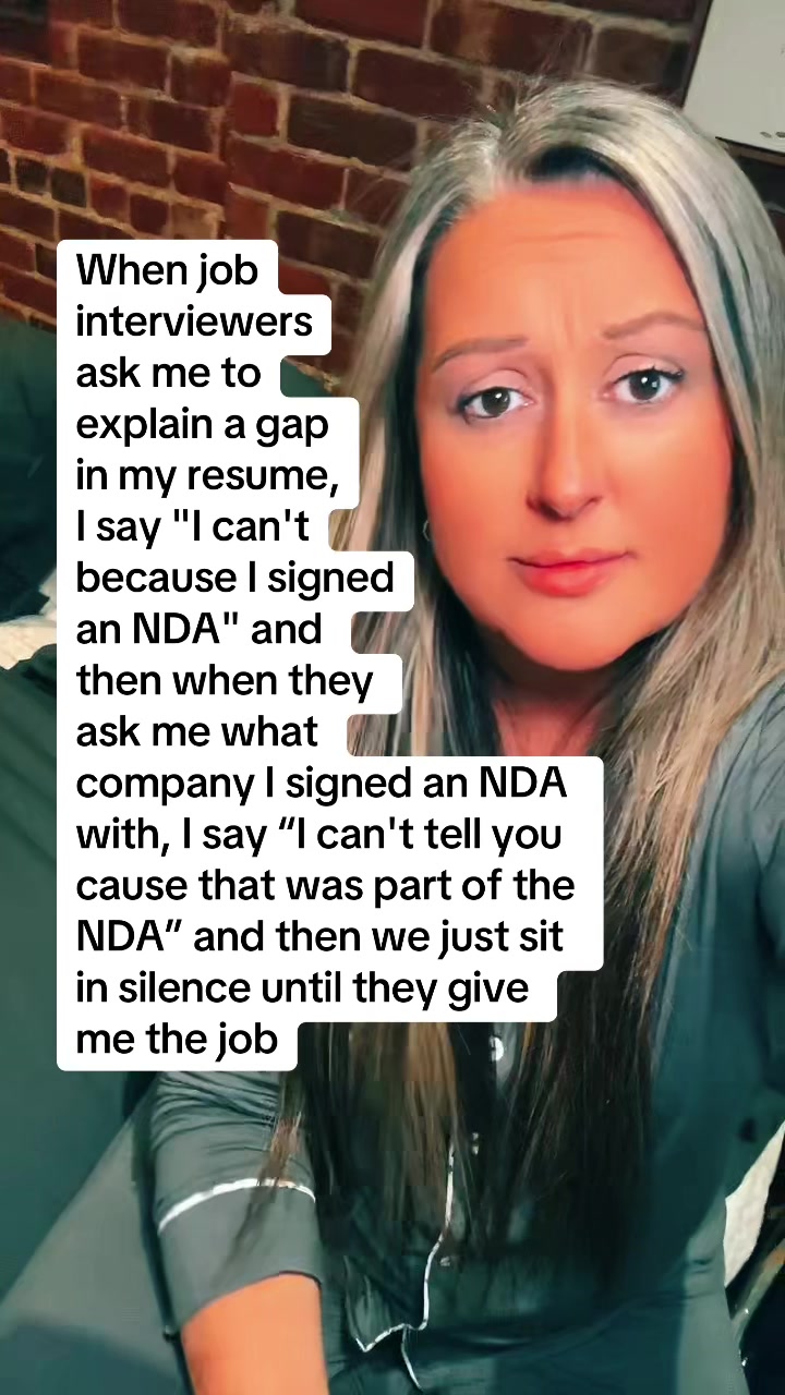 MINDI NICOLE (@mindinicole26) - Urlebird