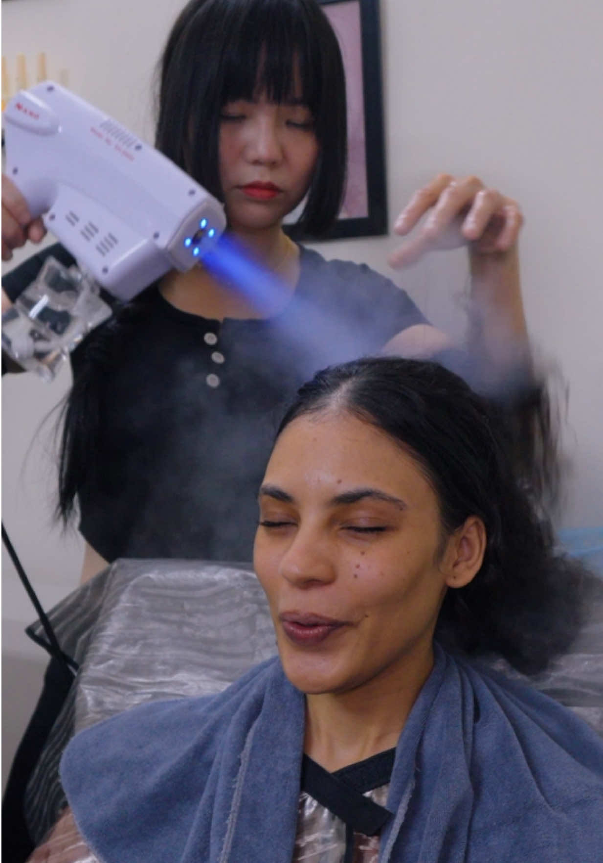 Cleo Abrahams ASMR (@cleoabrahamsasmr) - Urlebird