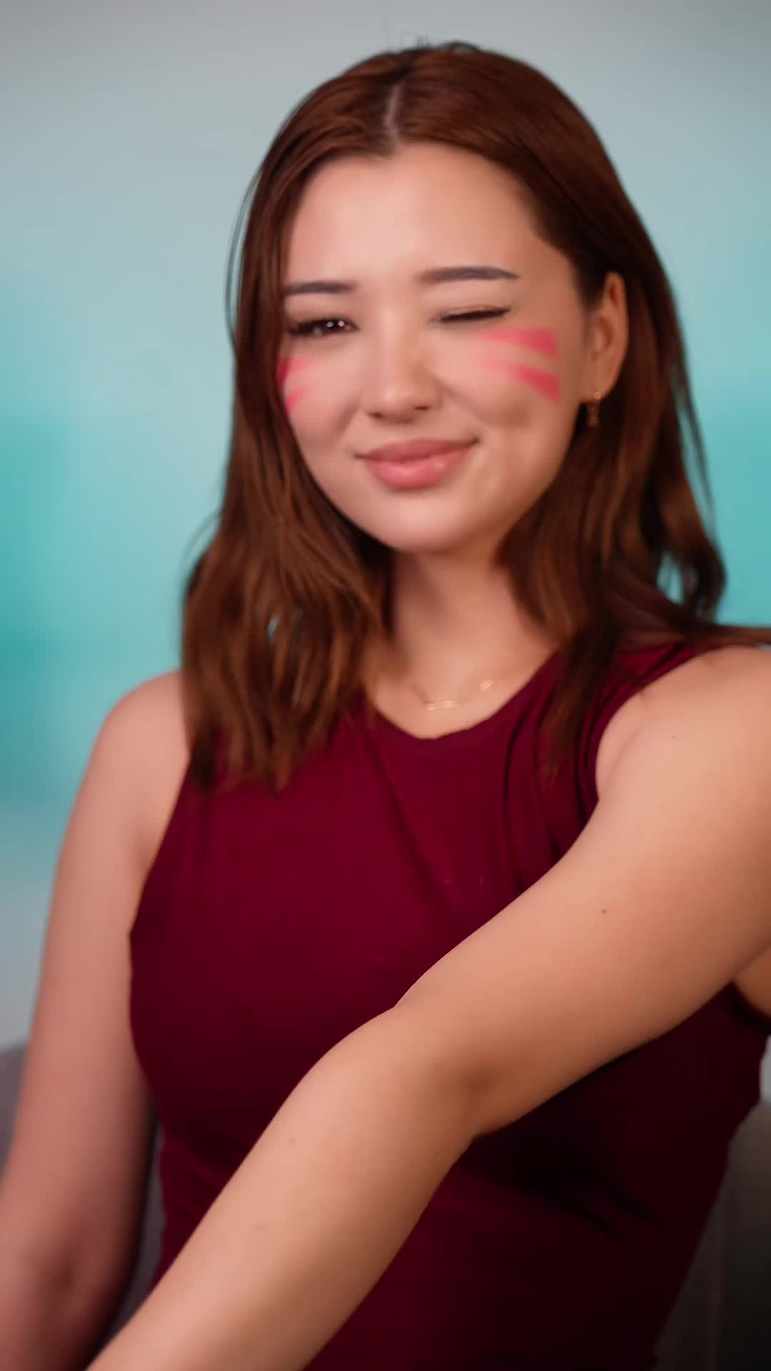 Tina Kitsune 🦊 (@tina.kitsune) - Urlebird