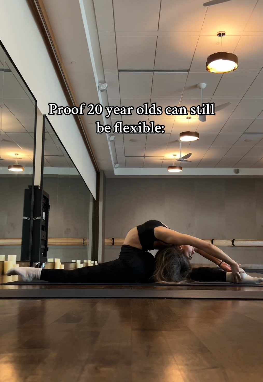 Sophia (@phia.liz) - Urlebird