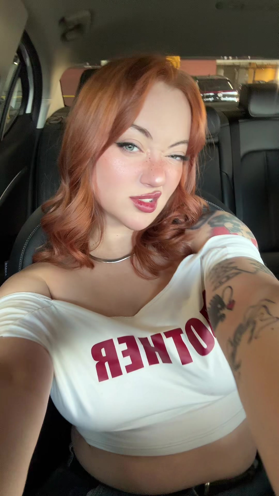 Emma Magnolia (@theemmamag) - Urlebird