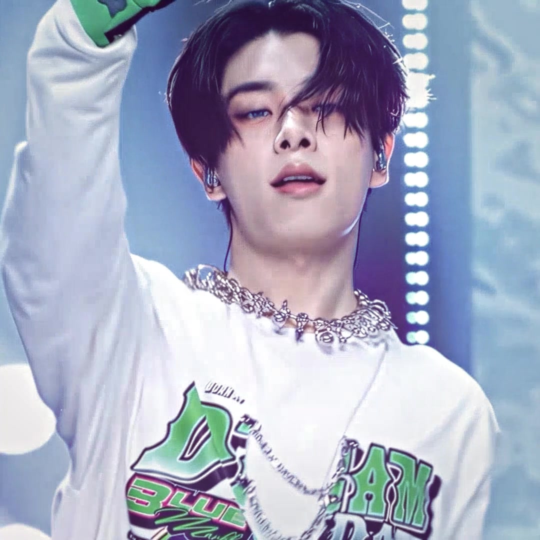 ･ﾟ#JAKE — :: #jakeedit #enhypen #kpop | ℳ (@mxryiam_)