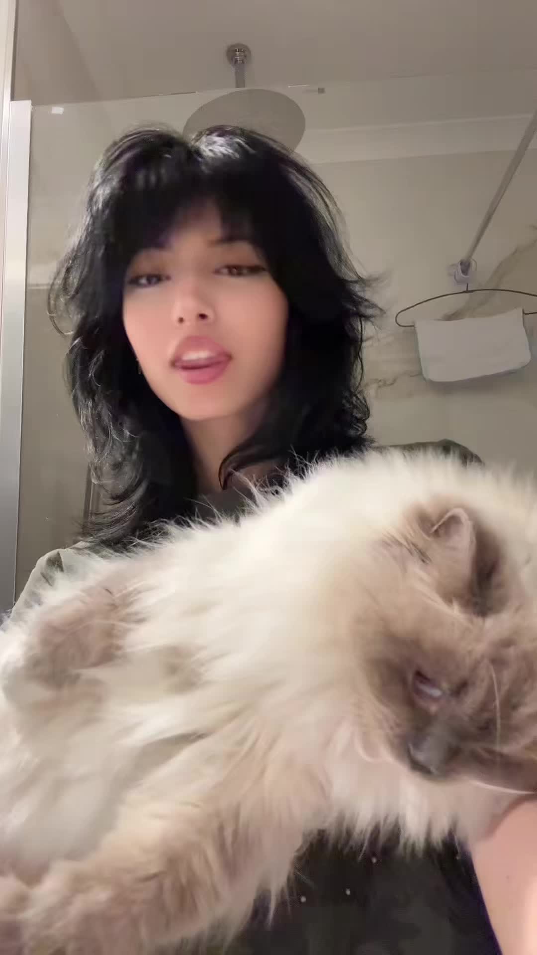 nym (@sanymaaa) - Urlebird