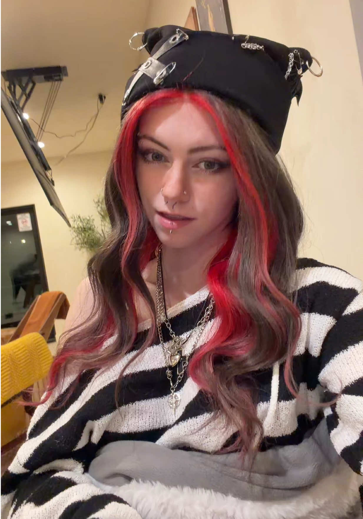 Autumn Hicks (@autumn.hicks) - Urlebird