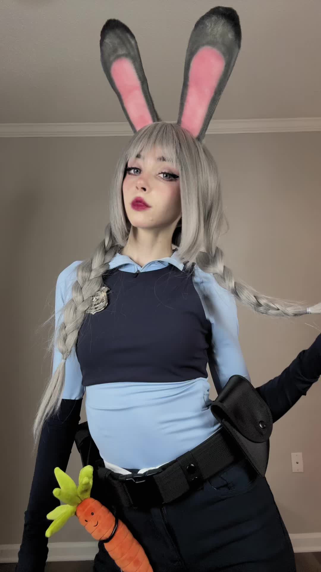 Lexi🪿 (@duckie_cos) - Urlebird