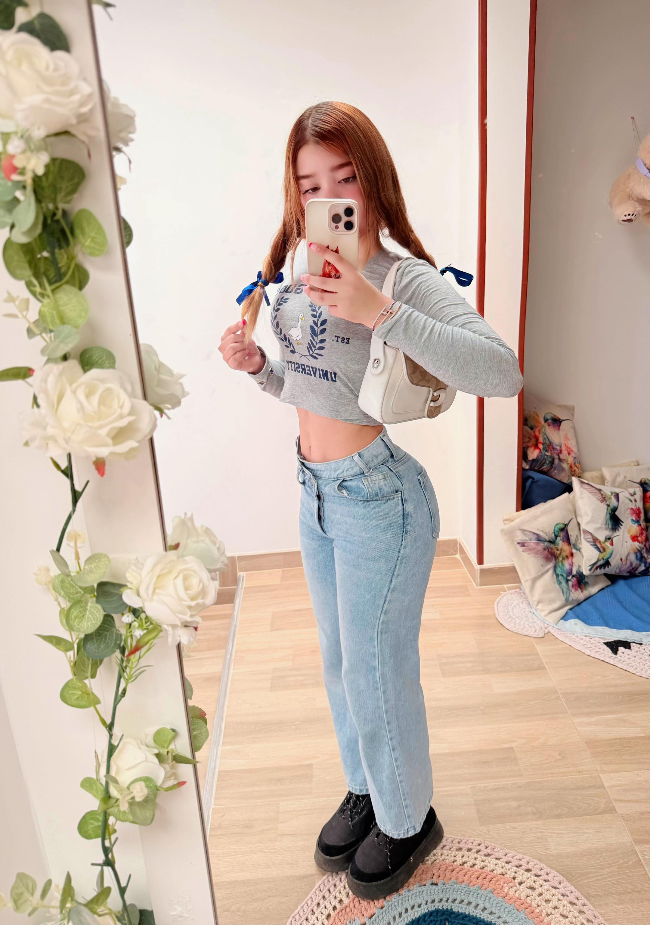 Sarah Sophia (@imsarah.s) - Urlebird