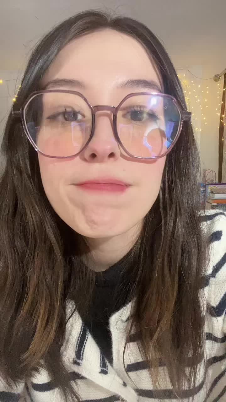 💓 Elina🧿🔮 (@nekobluwu) - Urlebird