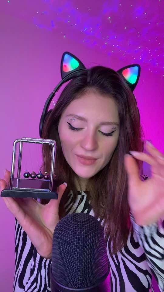 Any ASMR (@nastiaasmr) - Urlebird