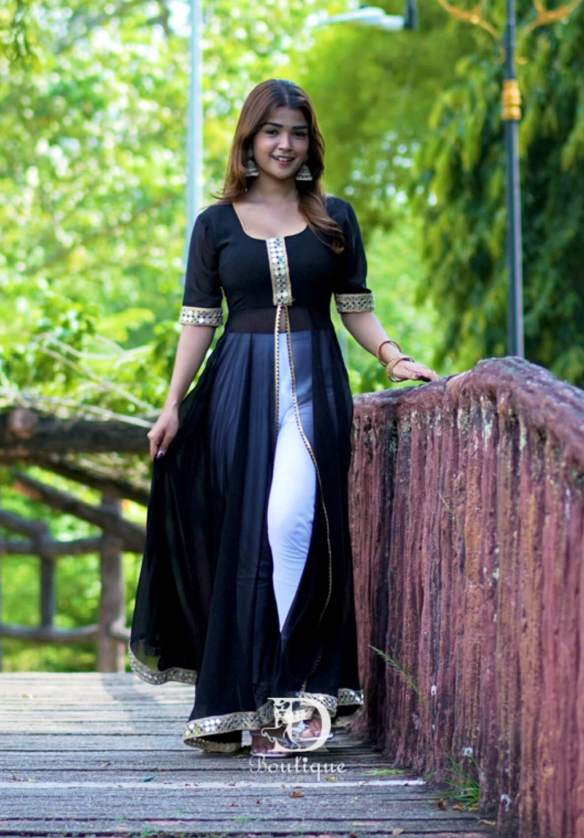 DIYA 😍♥️ Middle Slit Long Gown Anarkali | DK BOUTIQUE HQ (@dkboutique_hq)