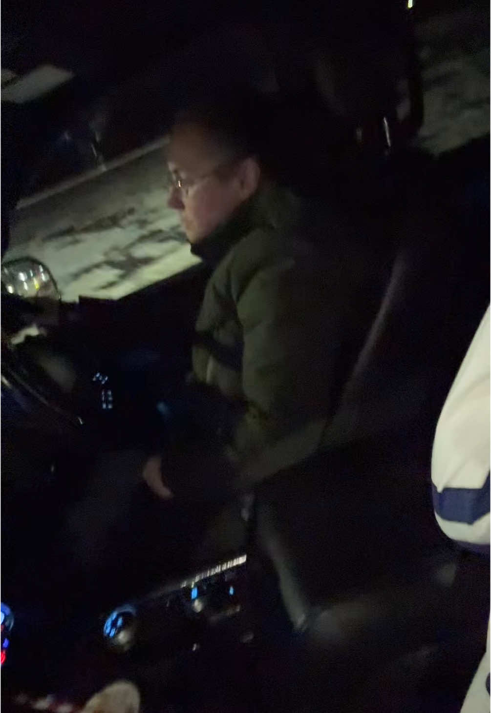 livy_.mae (@livy_.mae) - Urlebird