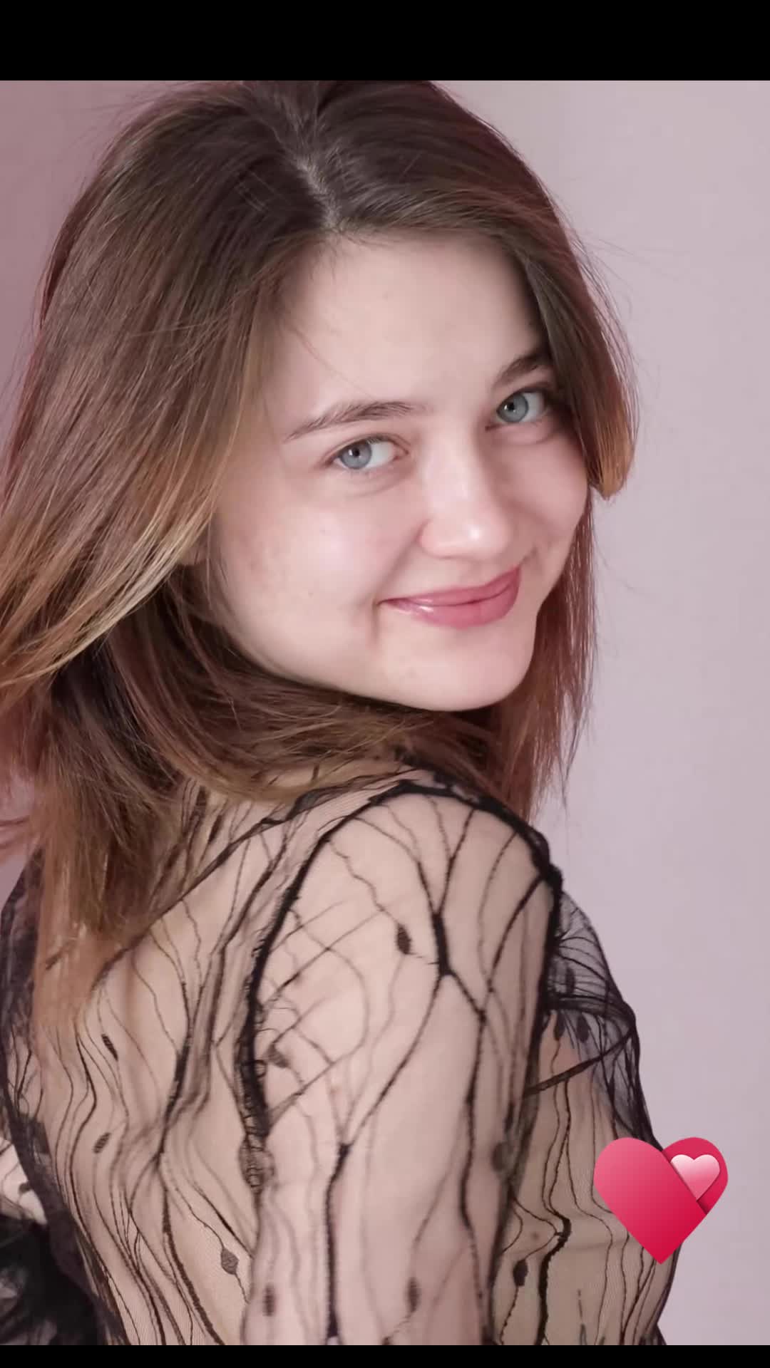 Anna Vlasova (@annavlasova_official) - Urlebird