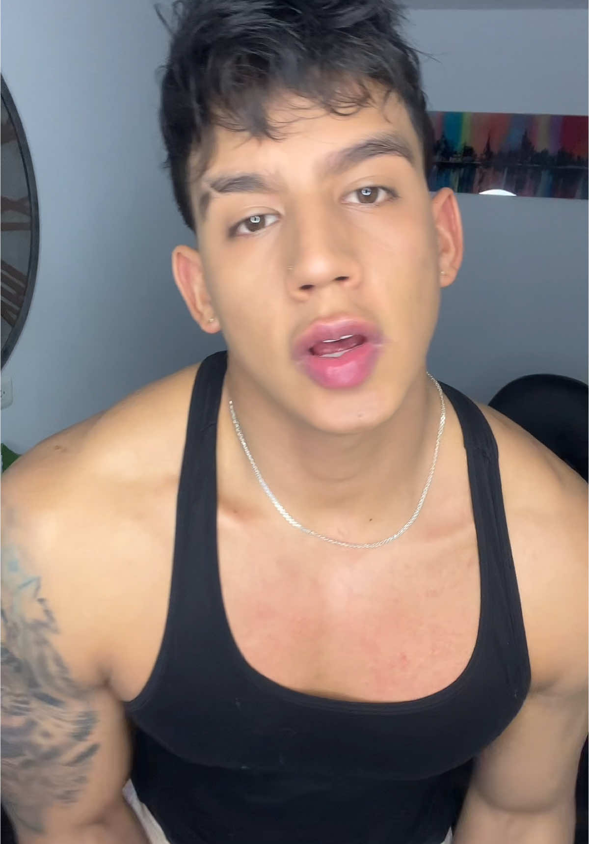Anthony Castillo (@oskar_ford21) - Urlebird
