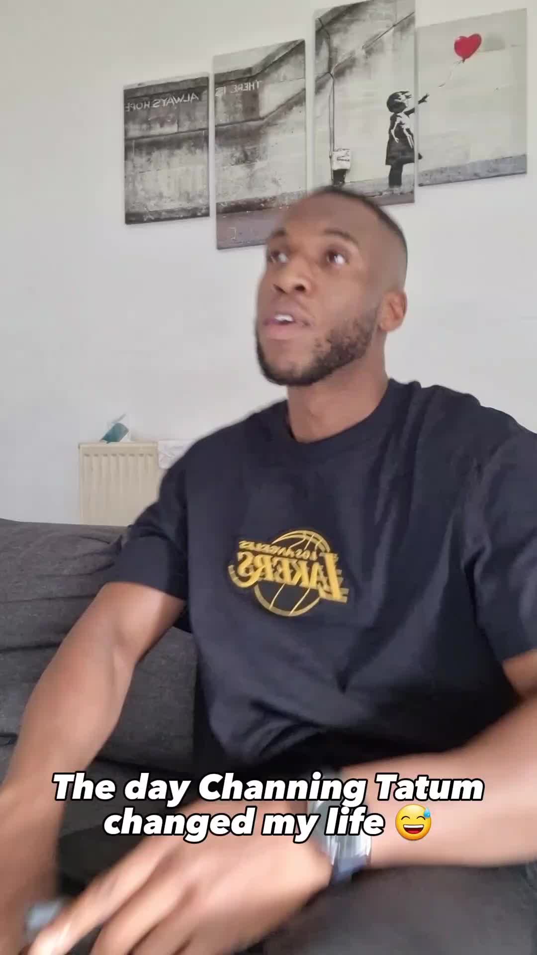 blackmagicmodel (@blackmagicmodel) - Urlebird