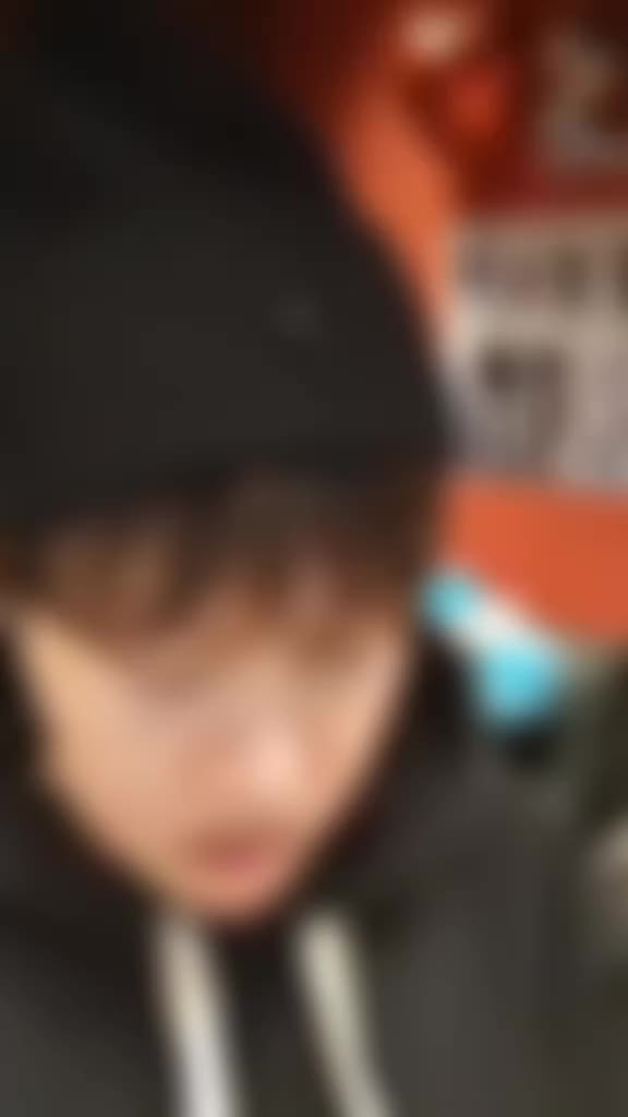 Imyour Seven (@imyourseven) - Urlebird