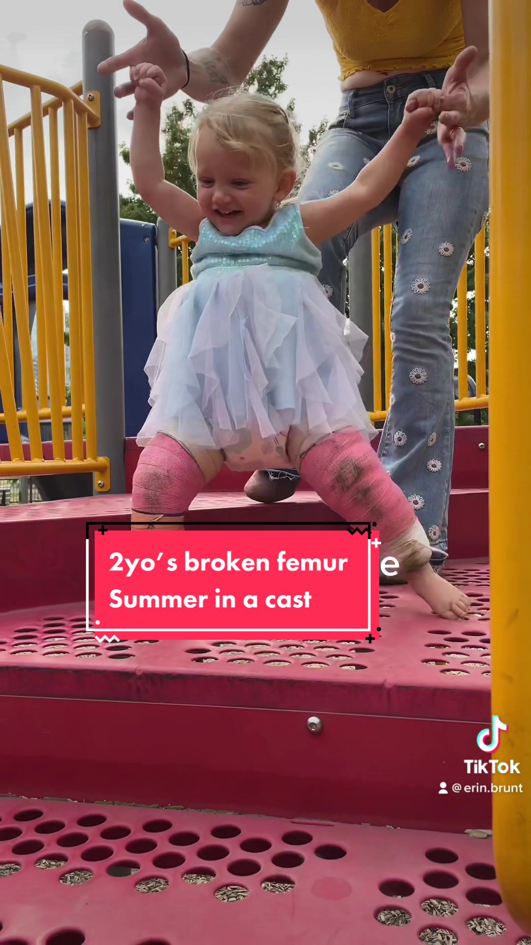 #legcasts - TikTok Hashtag