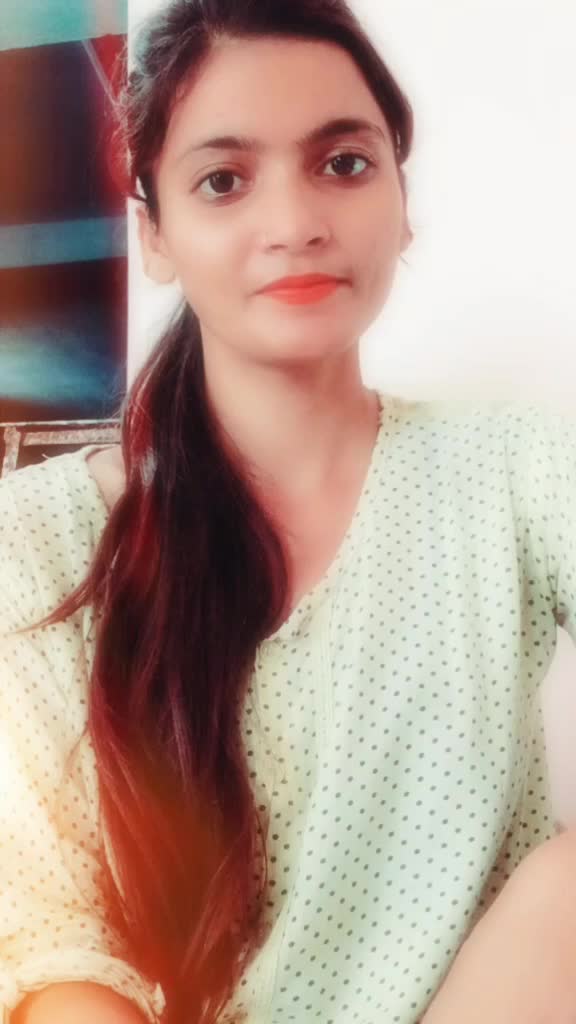 Puja Singh (@smiley__puja4) - Urlebird