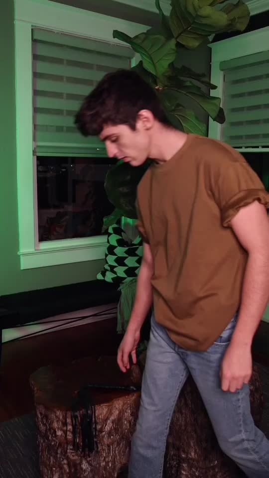 The official Ben (@rawr_itsben) - Urlebird