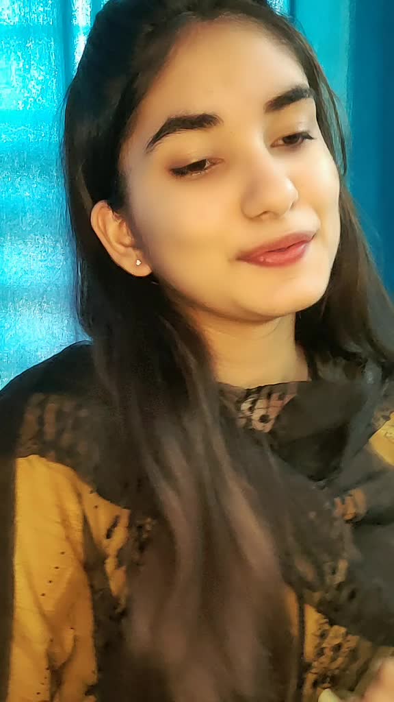 Asmi Saxena (@asmi_27) - Urlebird