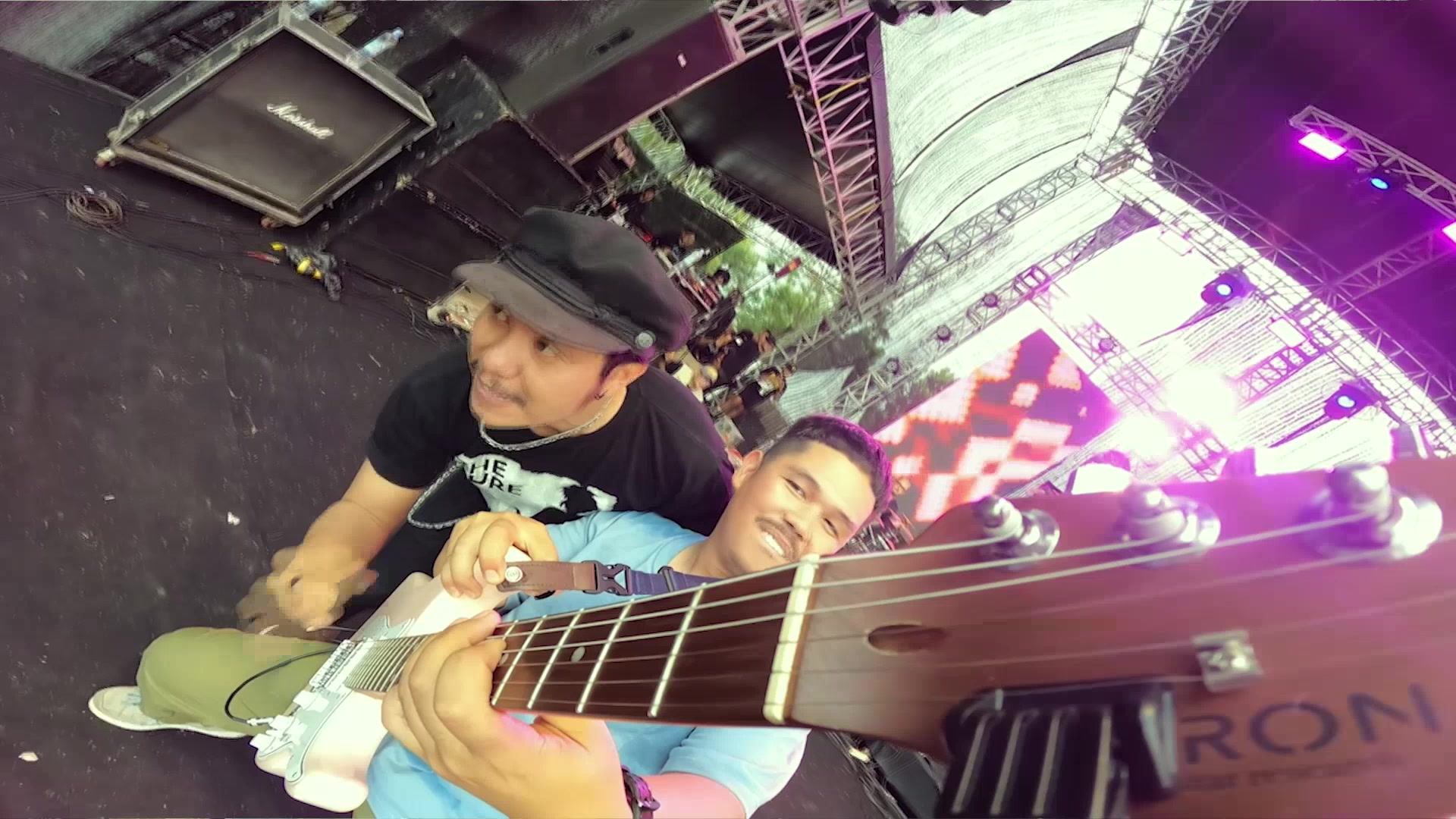 Closehead Official (@closeheadofficial) - Urlebird