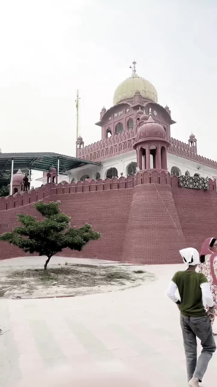 🙏🏻 ️#gurdwara_sahib | Gagandeep Kaur (@bawabanger)