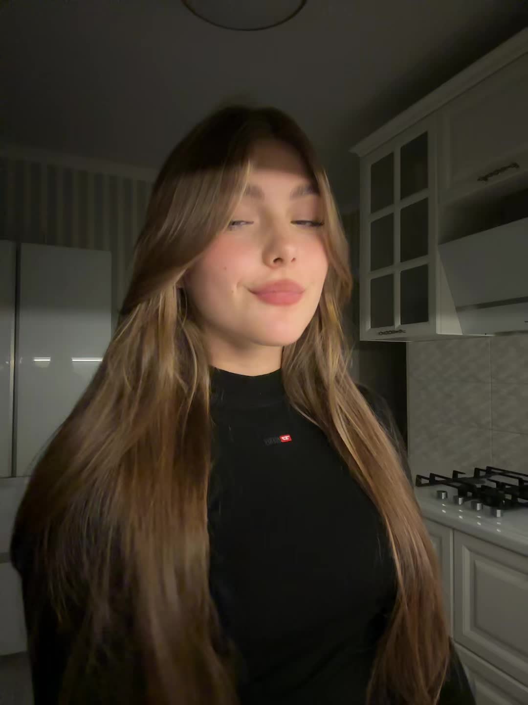 316 likes, shares, 36 | su myat thu132 (@sumyatthu010)