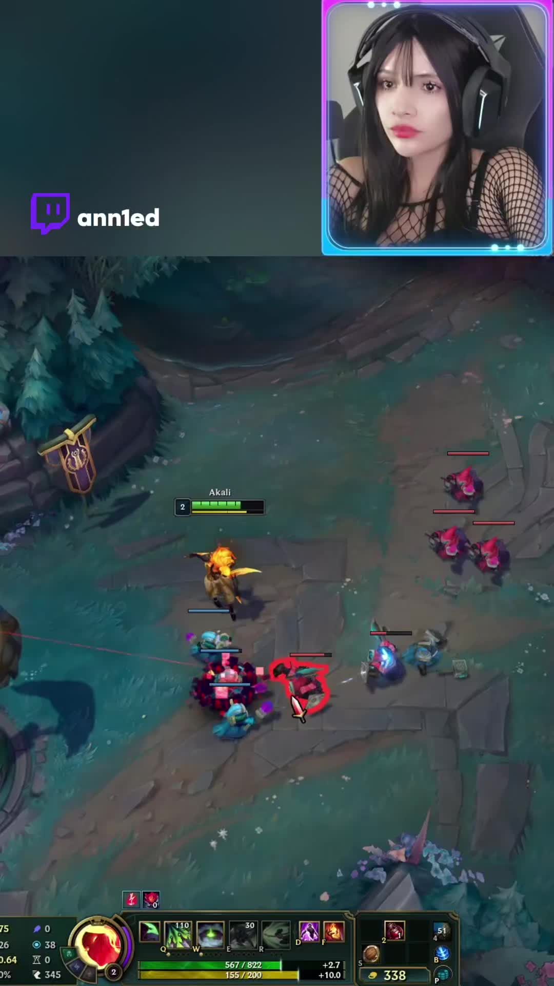 twitch.tv/ann1ed (@anniied) - Urlebird