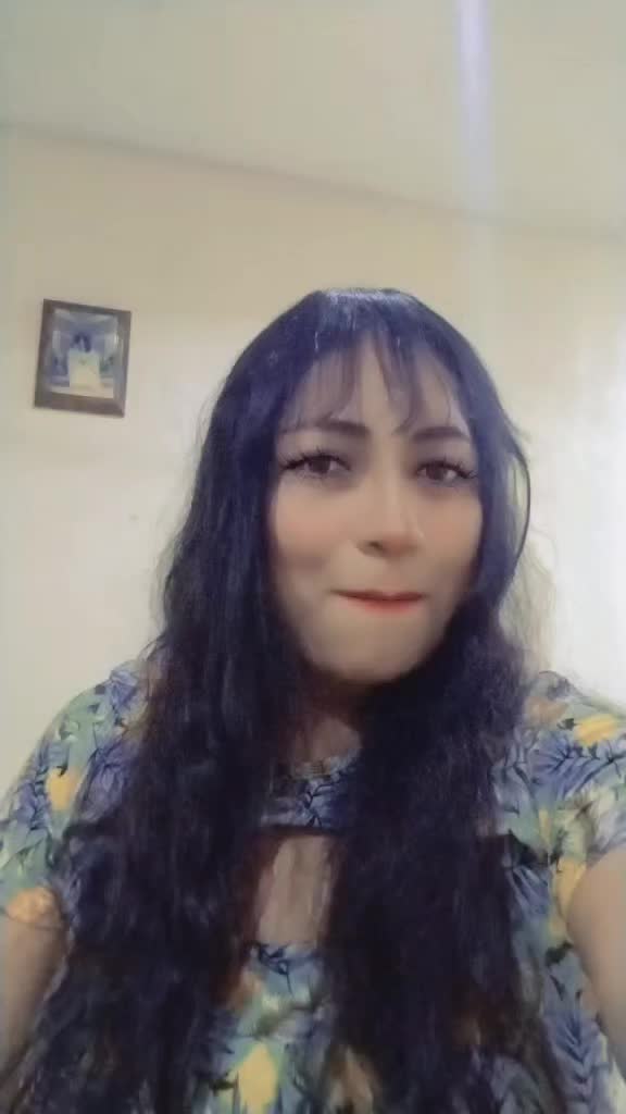 Miss Ary (@miss_ary24) - Urlebird