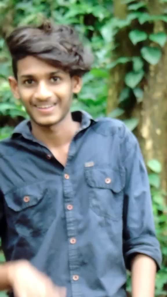 എന്റെ vedious ഇഷ്ട്ടം ഉള്ളവർ ️ കമന്റ് | ANJAL AJ (@aj_kichuttan)