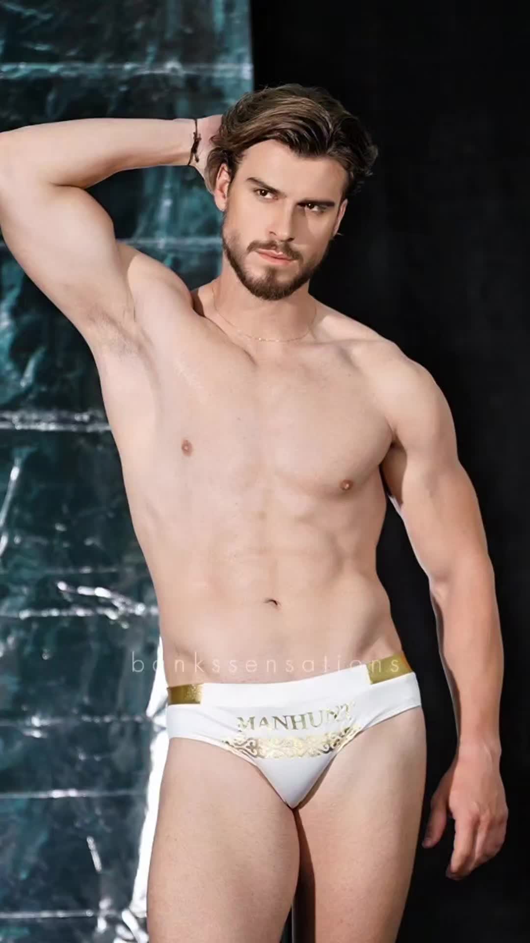 Italy 🇮🇹 Francesco Motta 23rd Edition | bankssensations (@bankssensations)