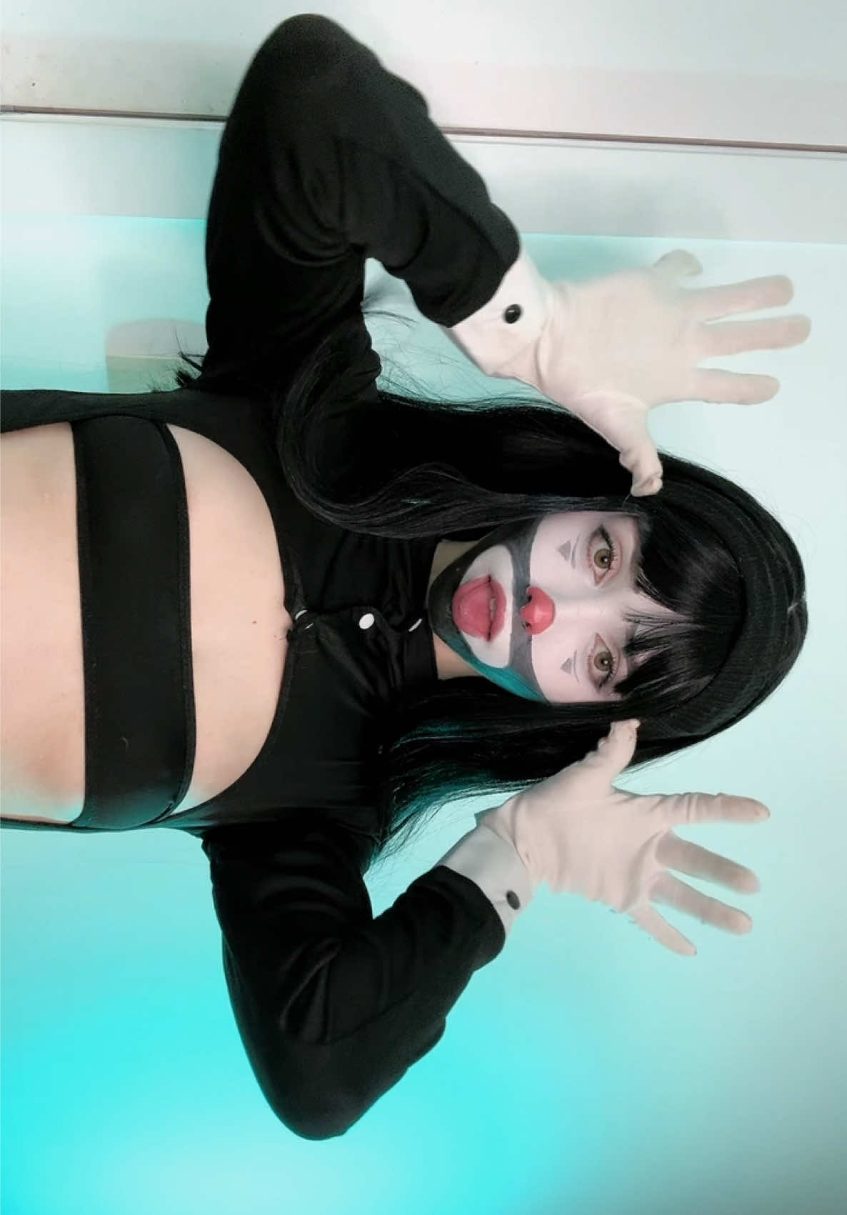 Cepilin 🖤 & Give me ideas for clown | Elowen Clown (@elowen.fawn)