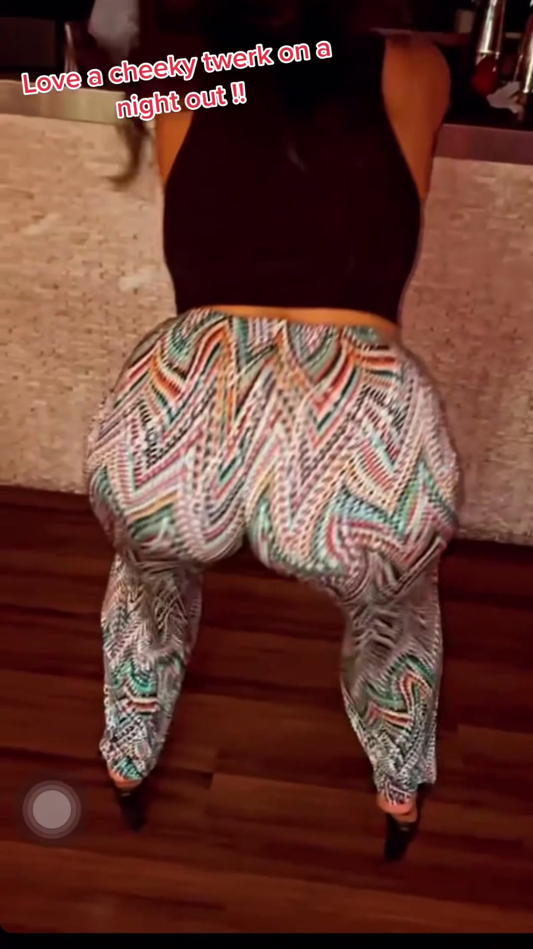 Love a cheeky twerk on a night out | Nadia Sapphire (@nadia_sapphire)