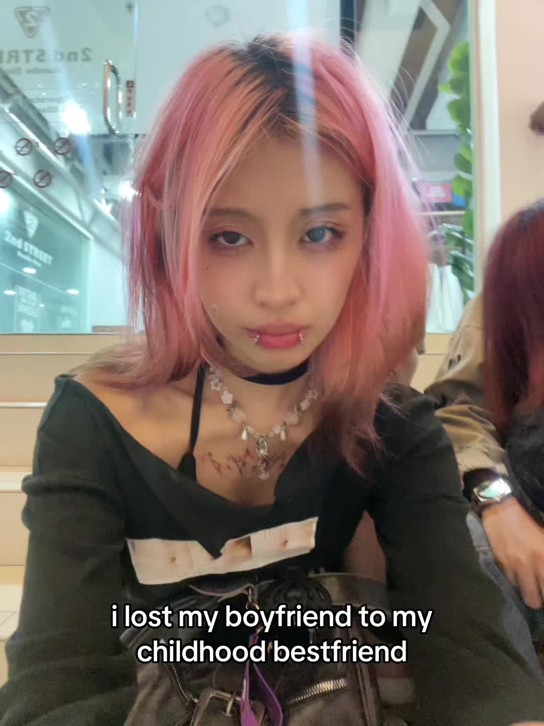 it's his first time ever playing | aeyochi (@aeyochi)