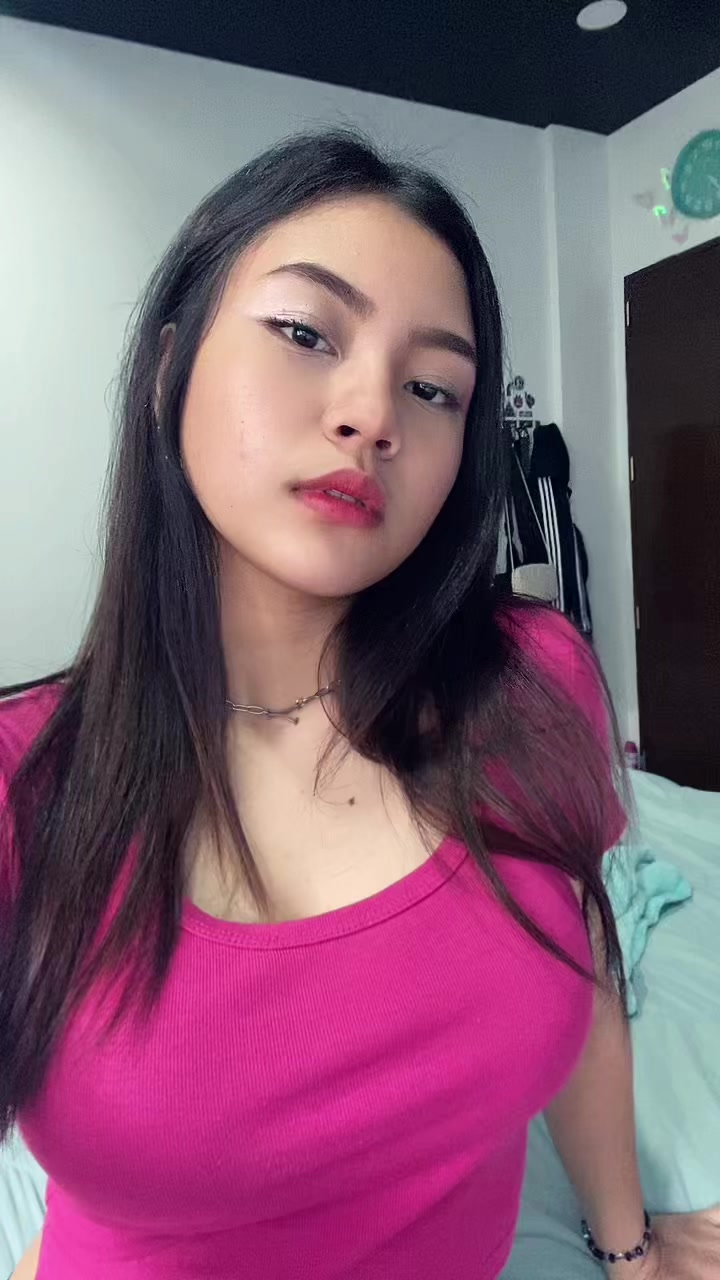 Shopping With Nobara | | Junkpyou (@junkpyou8)