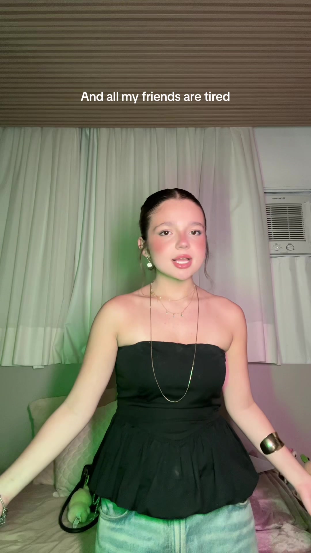 Cléo Faria (@cleofaria.oficial) - Urlebird