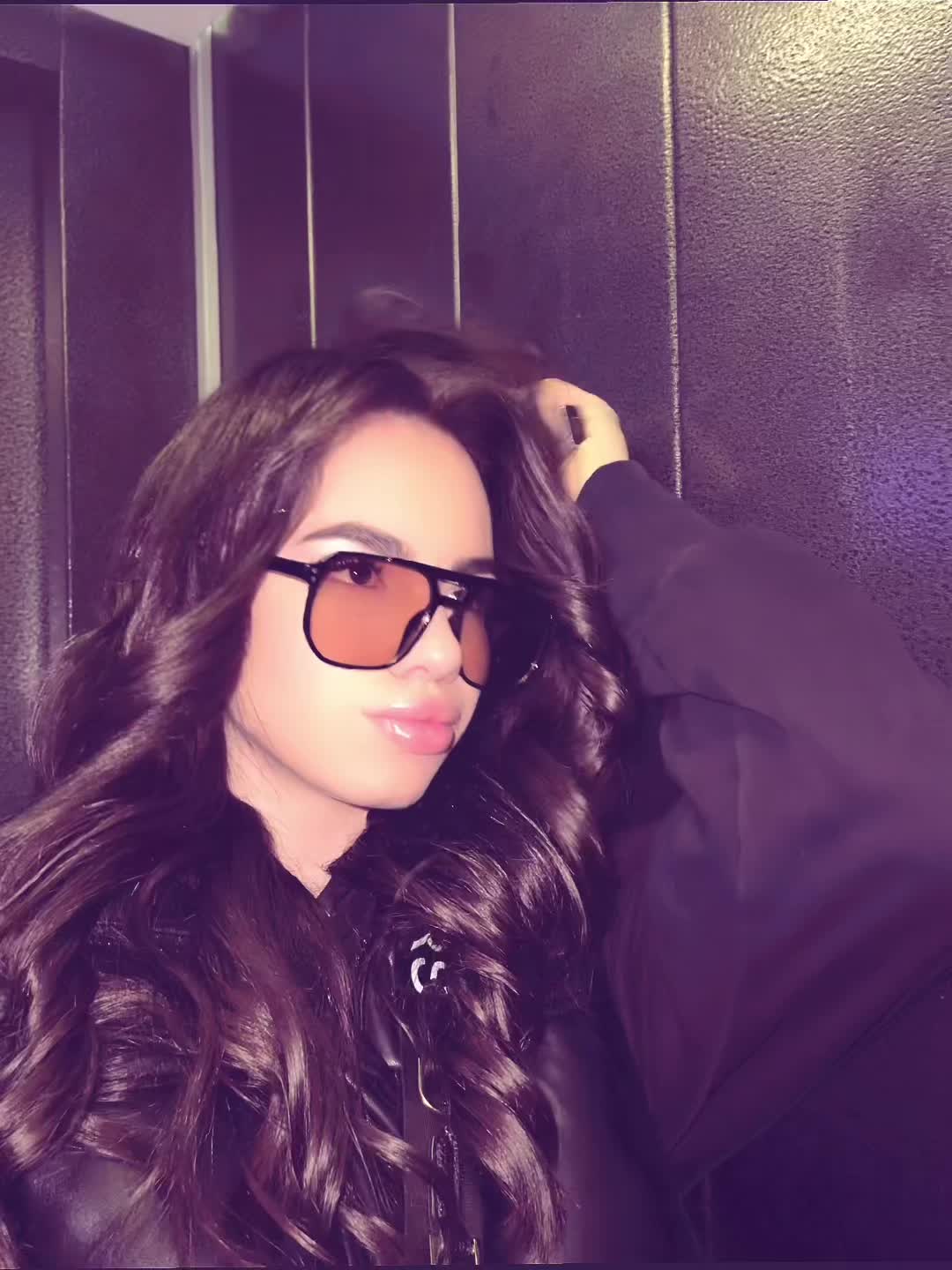 Aleksandra 🖤 (@aleksandra.ss_13) - Urlebird