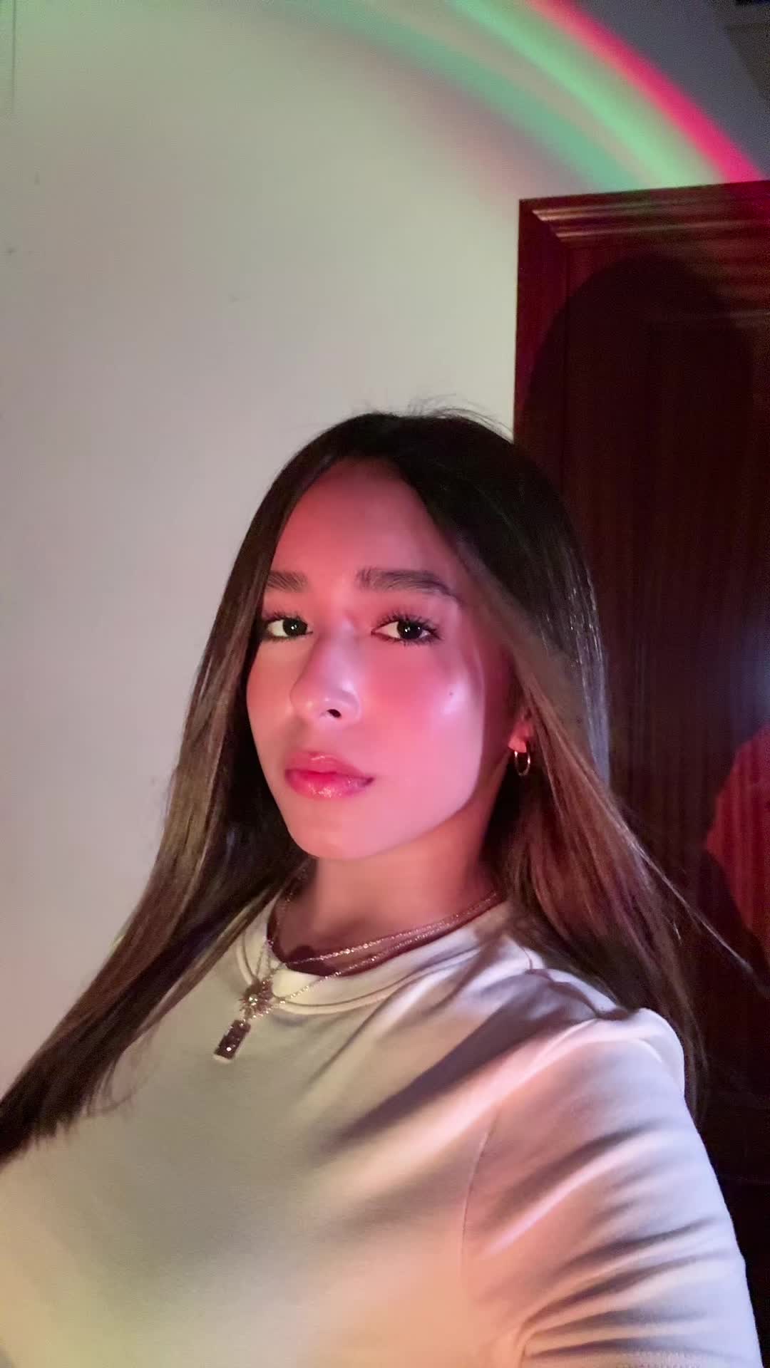 miinnchho (@miincho) - Urlebird