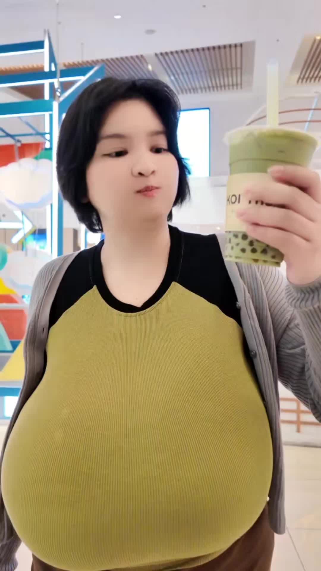 CRAZYBOWIE (@crazybowie_15) - Urlebird